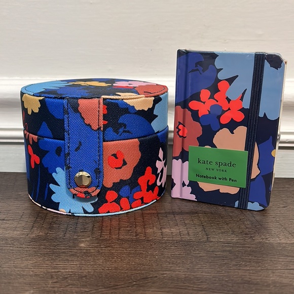 kate spade | Other | New Kate Spade Swing Flora Travel Organizer Mini ...